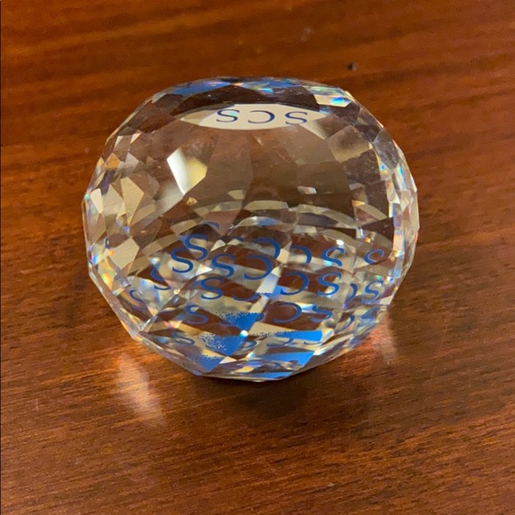 Swarovski | Accents | Swarovski Crystal The Giftware Suite Scs | Poshmark